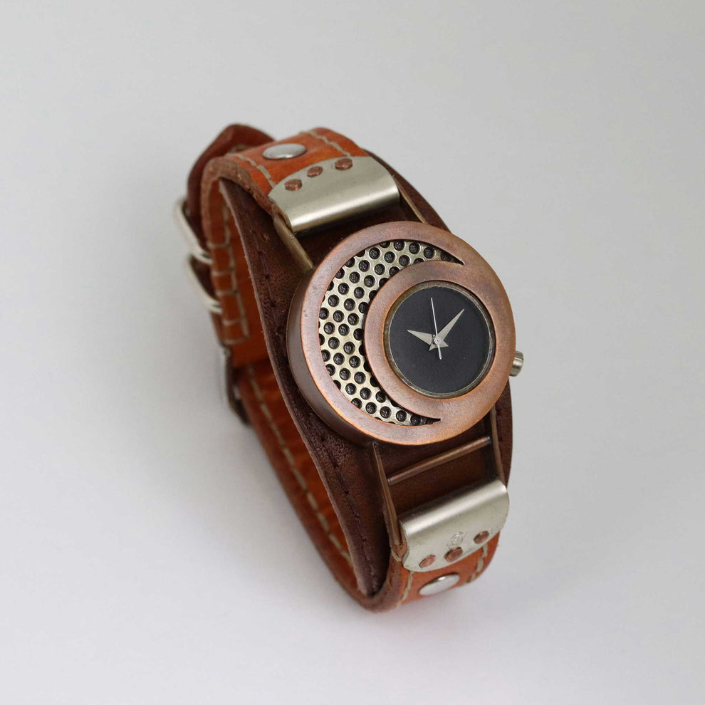 Crescent Watch – TheExCB